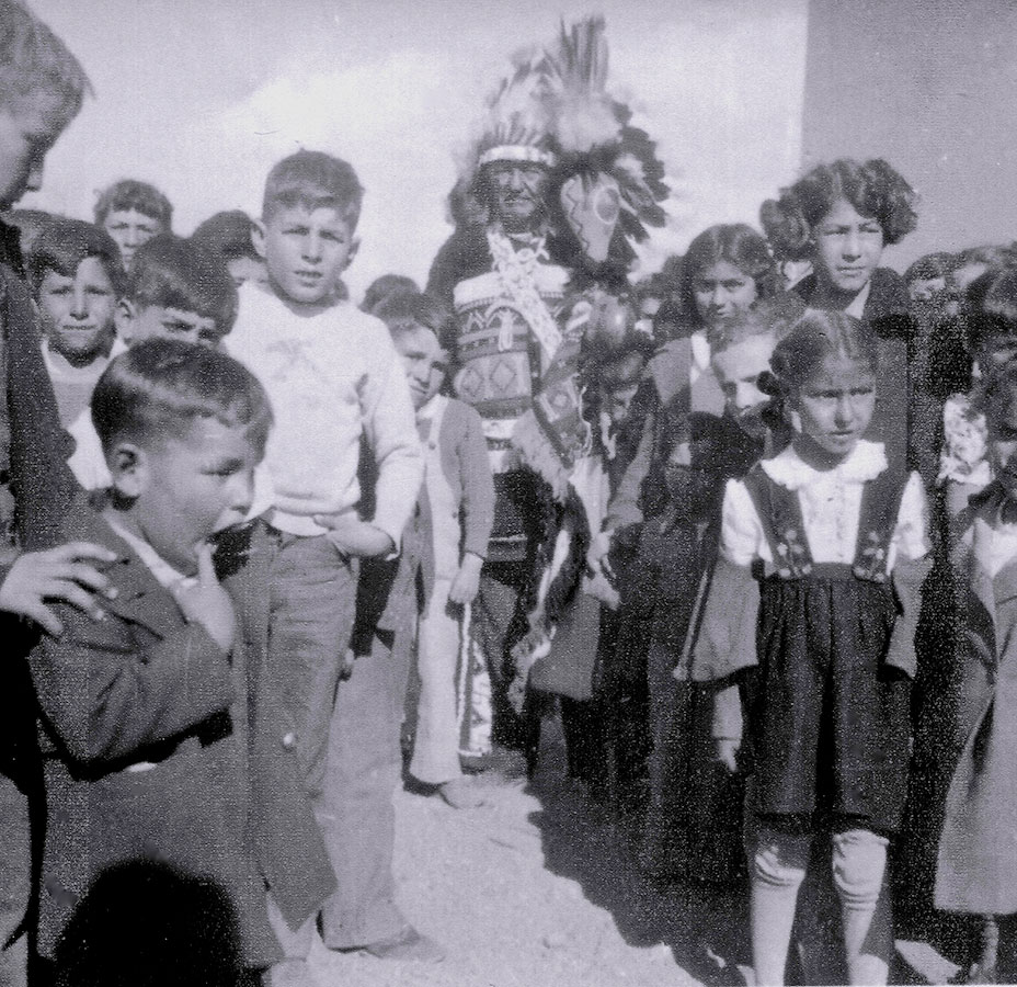 Frank-Perea-school-visit – Sandoval Signpost