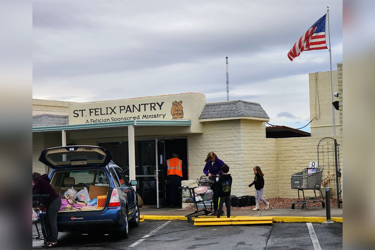 Sandoval County treasurer launches food drive - Sandoval Signpost